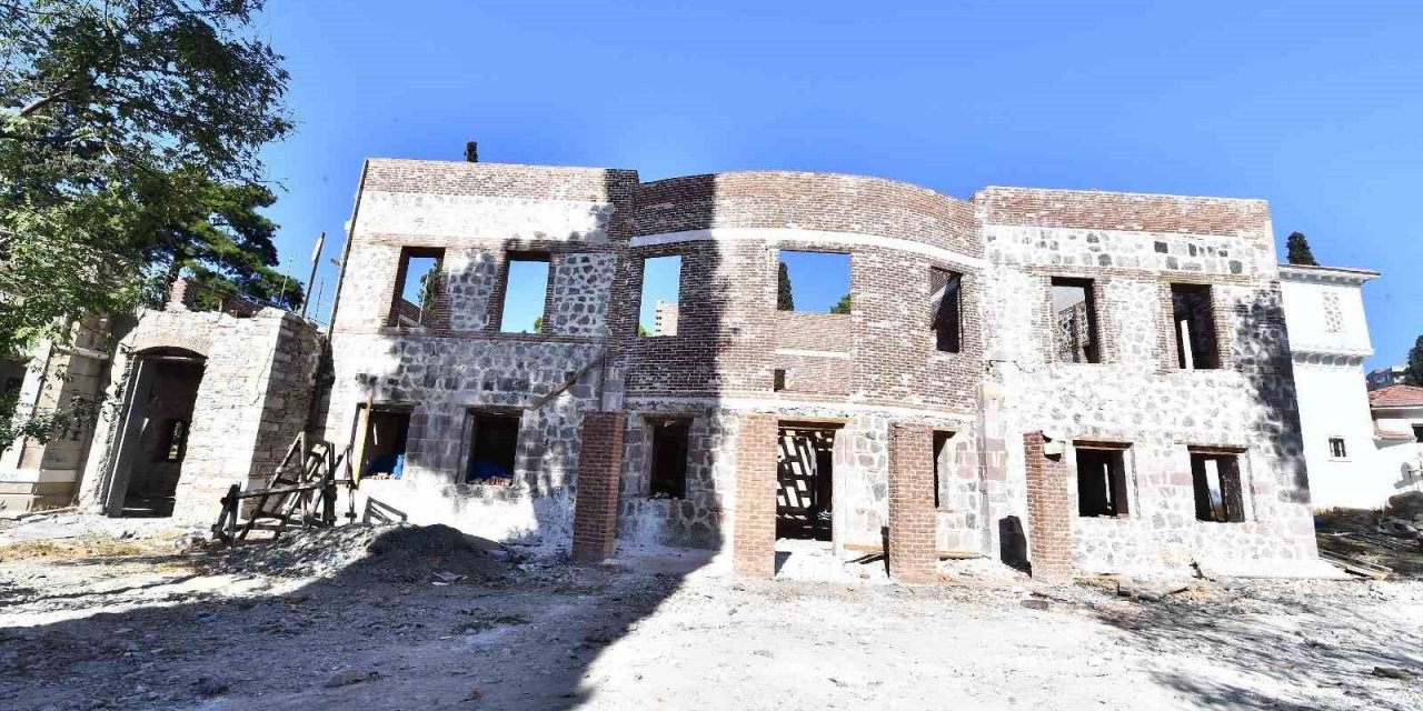 İzmir’in en büyük Levanten köşkü 2024’te kullanıma açılacak