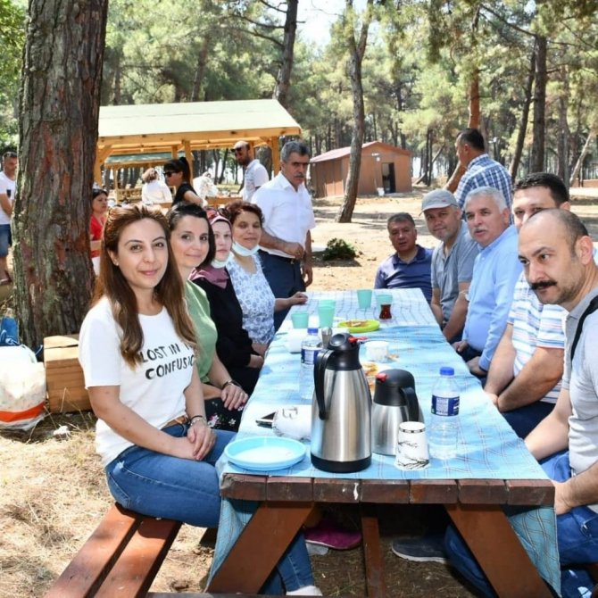 Dünya nüfus gününe özel nüfus müdürlüğünden piknik etkinliği