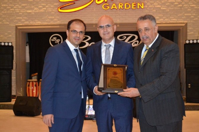 Ataması yapılan hakim ve savcılara veda yemeği