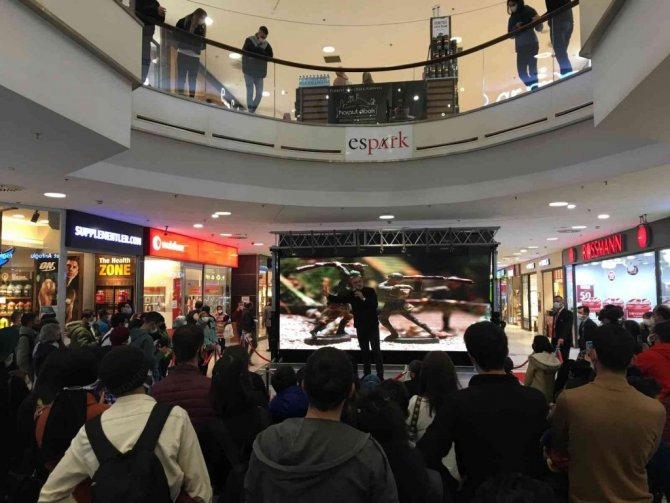 İstanbul Oyuncak Müzesi sergisi Espark AVM’de açıldı